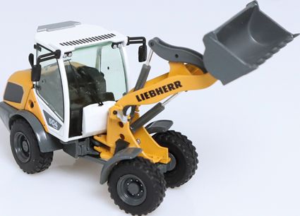 Liebherr L 504 Compact Wheel Loader - John Ayrey Die Casts