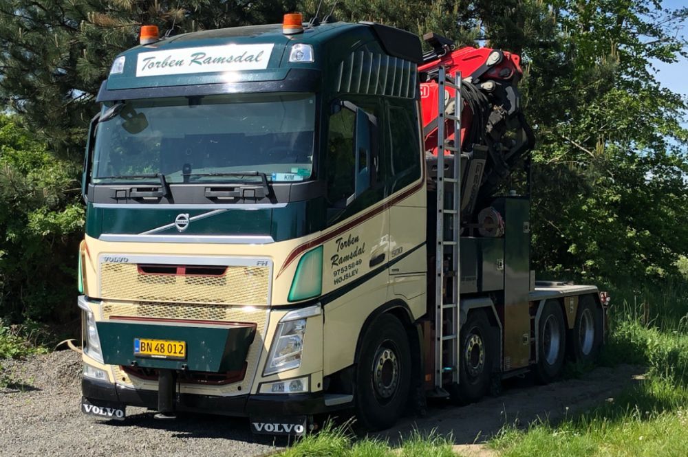 Volvo FH4 Globetrotter 8X4 Fassi 1100 Jib 'Torben Ramsdal' - John Ayrey ...